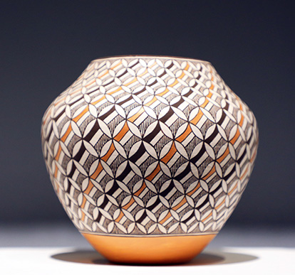 Earth & Memory: Contemporary Native American Pottery - Morris Museum